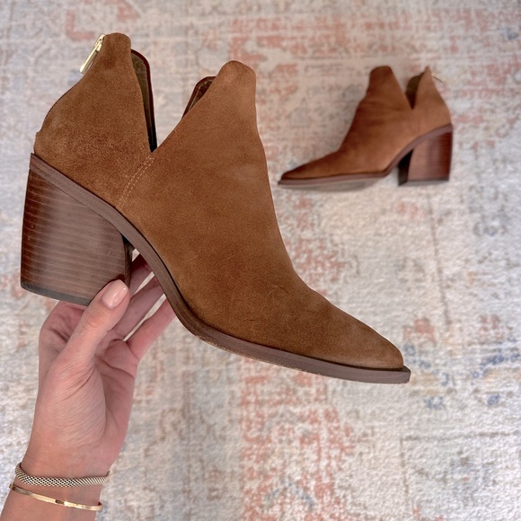 Vince Camuto | Shoes | Vince Camuto Gigietta Bootie | Poshmark
